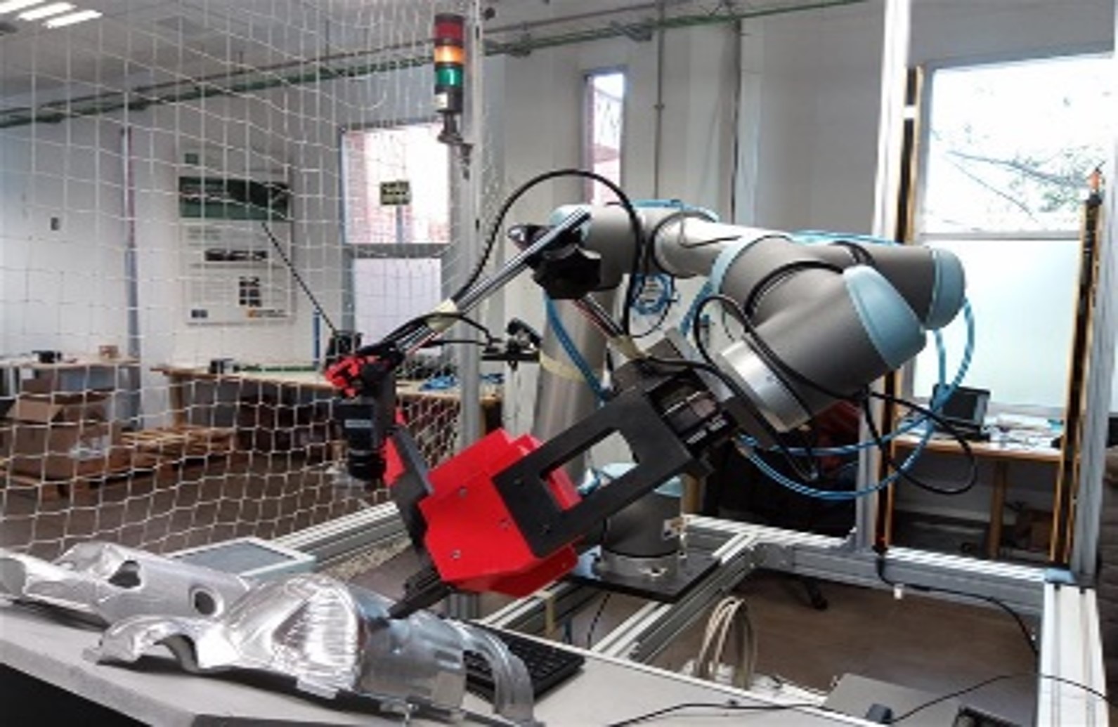 Evaluation Of Control Systems For A Cobot In Terms Of Trajectory Execution Precision And